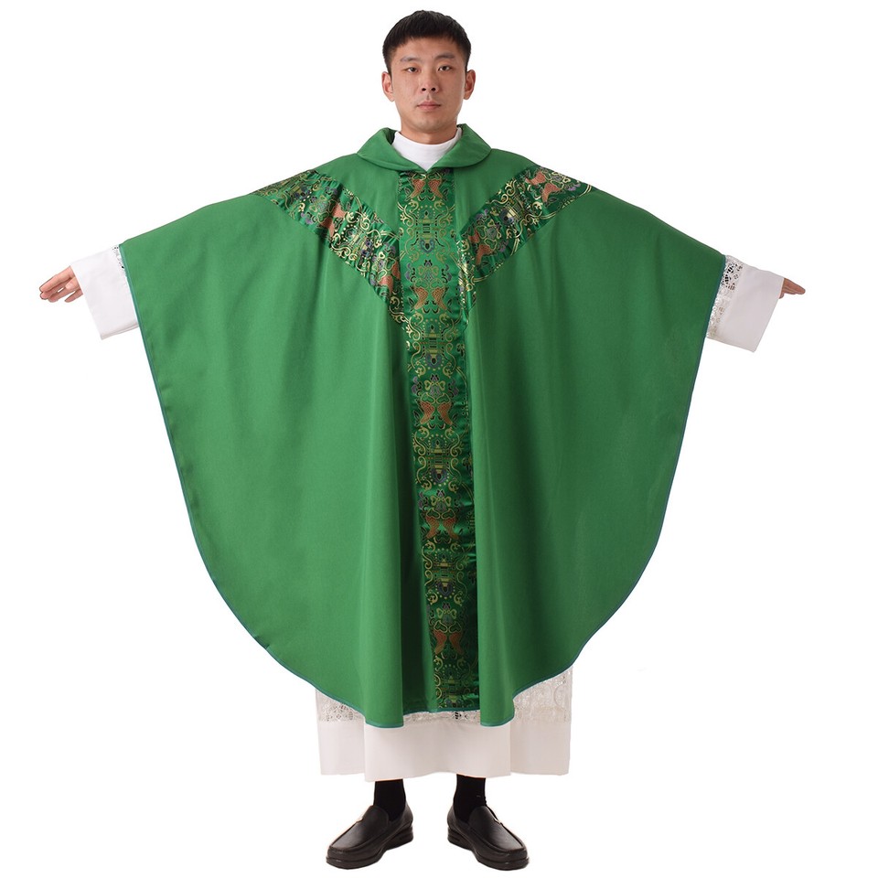 Catholic Clergy Vestments Celebrant Green Vestments Priest Chasuble ...
