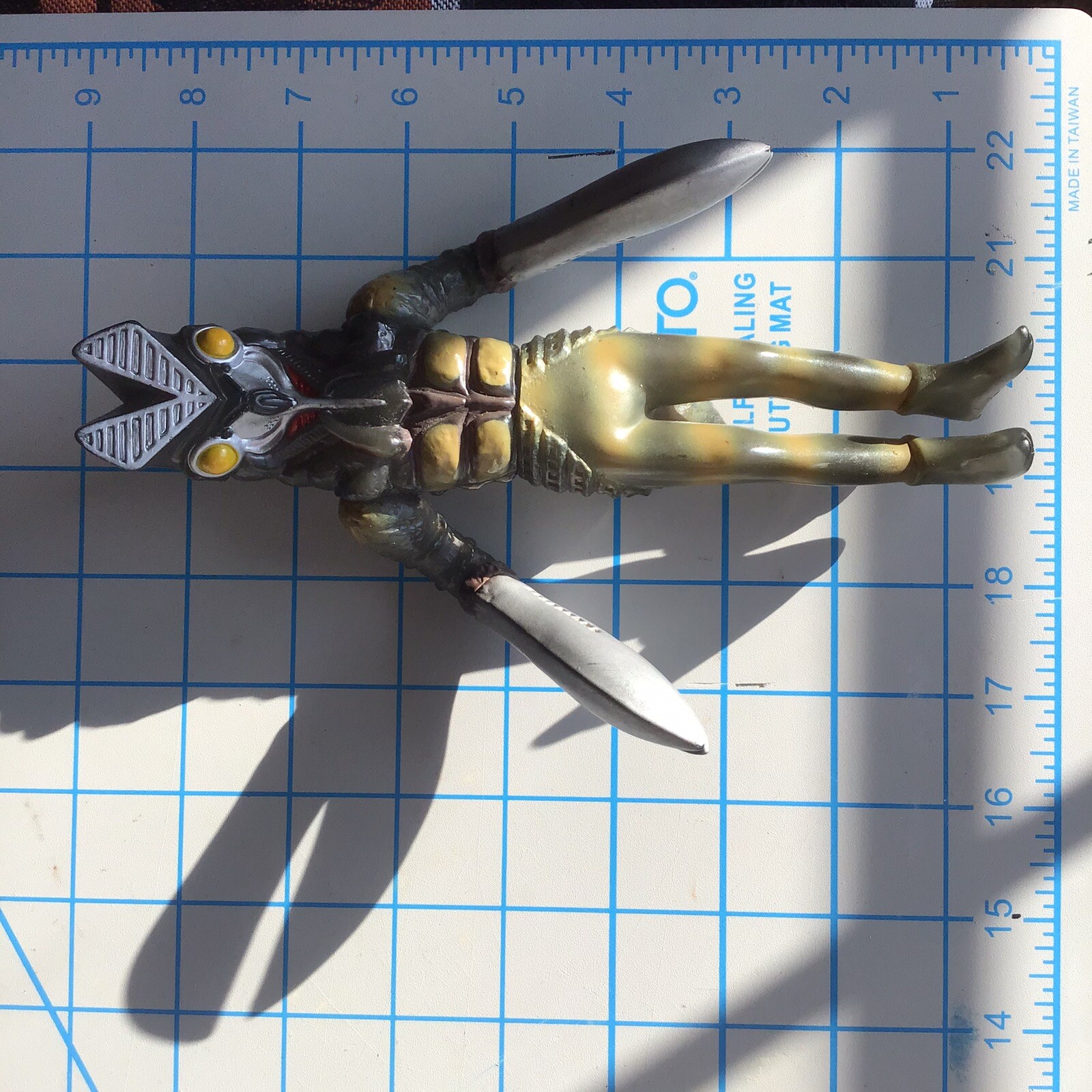 Ultra Monster Ultraman Kaiju ALIEN BALTAN Clear Sofvi Tsuburaya 1994 BANDAI JP | eBay