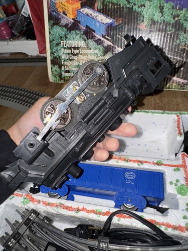 Marx Electric Train Set w/ 490 Locomotive, Cars, Track and Transformer ...