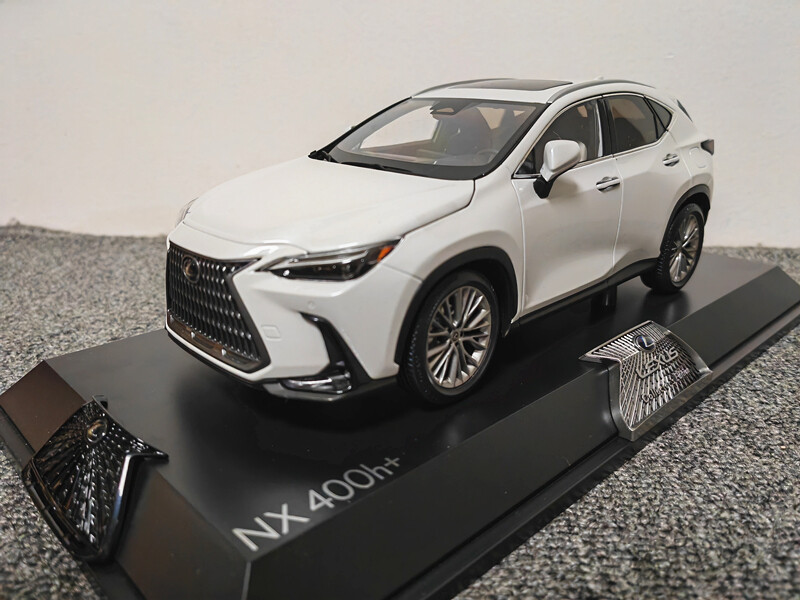 1/18 Toyota Lexus NX 400h+ Diecast Model Car Collection White/Blue/Gray ...