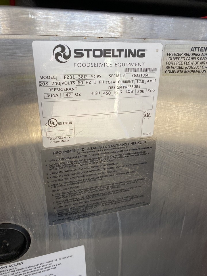 Stoelting F231 Soft Serve Frozen Yogurt Ice Cream Machine F231-3812 ...
