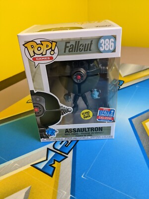 Assaultron Vinyl Figure - Fallout - Funko Pop - #386 - Fall Convention ...