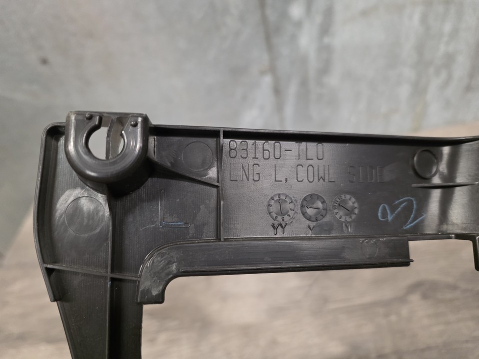 HONDA ACCORD MK8 FRONT PASSENGER SIDE FOOTWELL COWL PANEL 83160 TLO | eBay