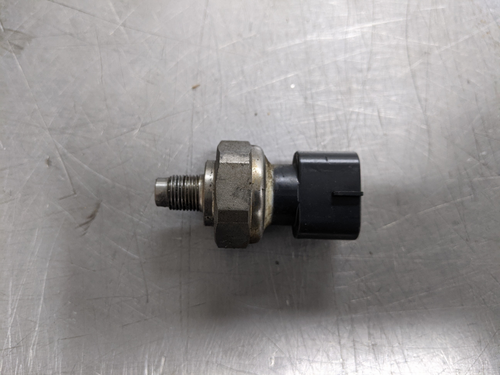 Engine Oil Pressure Sensor For 18-22 Toyota Camry 2.5 8352033010 Gas | eBay