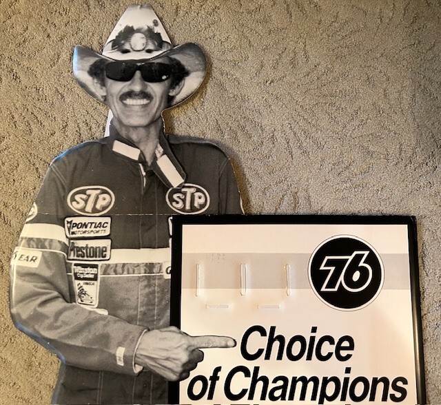 Vtg Richard Petty NASCAR Union 76 RARE Blk & Wht Cardboard FULL SIZE ...