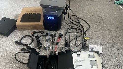 EcoFlow Delta 2 + PowerStream + Smart Plugs + Lots Extras / Solar ...