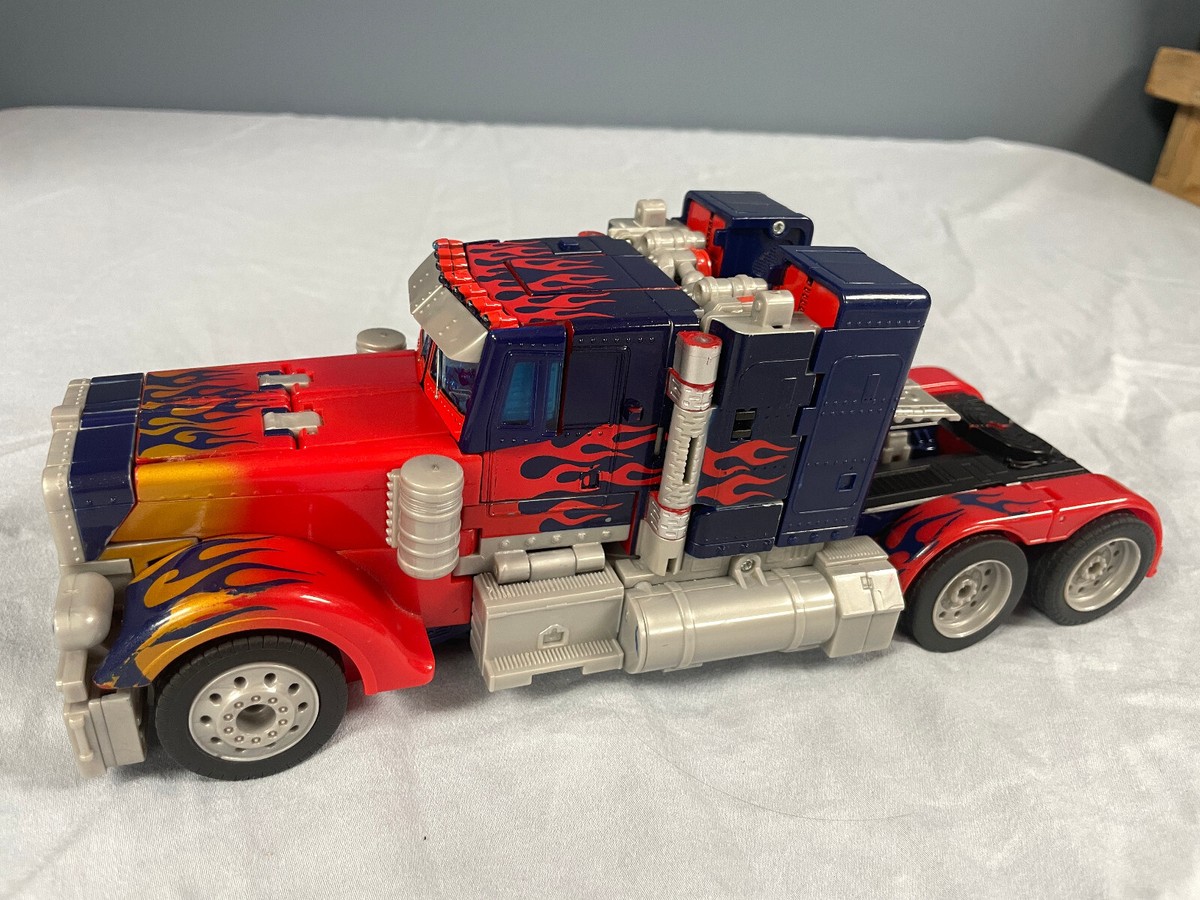 Transformers 2007 Optimus Prime Truck Optimus Prime (2007 Leader)