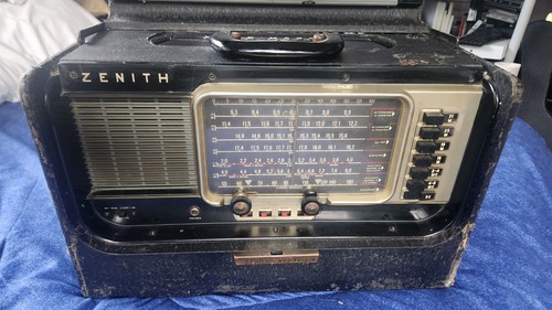 Zenith TransOceanic A600 Portable Tube Radio 1955 Wavemagnet Vintage ...