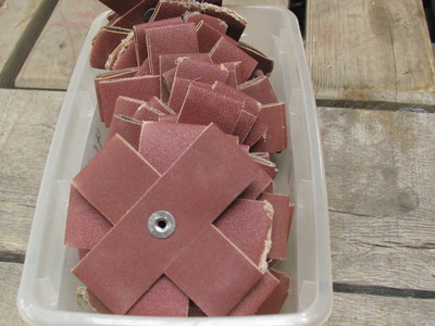 15 Cross Abrasive 4.5" Pads w/1/4-20 Pilot hole 80grit Alum/Ox Cloth ...