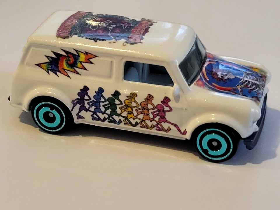 Hot Wheels The GRATEFUL DEAD 1967 AUSTIN mini van HEARSE custom | eBay