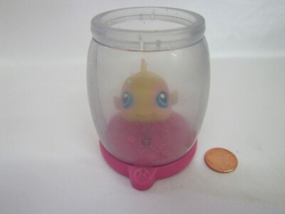 Littlest Pet Shop Lps Yellow Fish In Tank ~ Magnetic! Hasbro ...