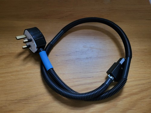 Russ Andrews KimberKable Powerkord – IEC to UK (type-G) Plug - HiFi ...