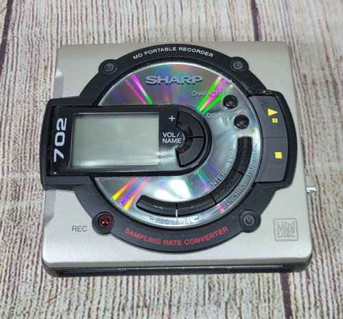 Sharp MD-MS702 MK Portable MiniDisc Recorder/Player Walkman w/ Battery ...