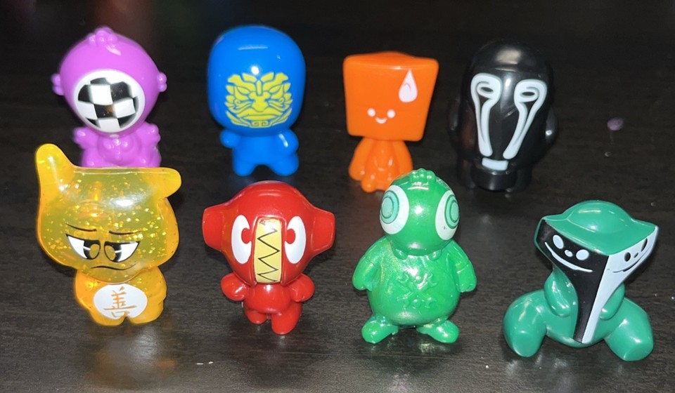 Gogos Crazy Bones Mixed Lot of 8 Rare Figures. Green Chrome | eBay