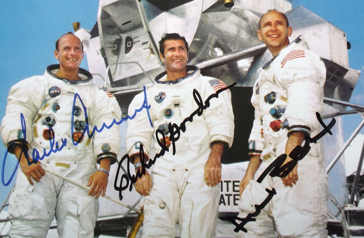 Apollo 12 Crew Nasa Lunar