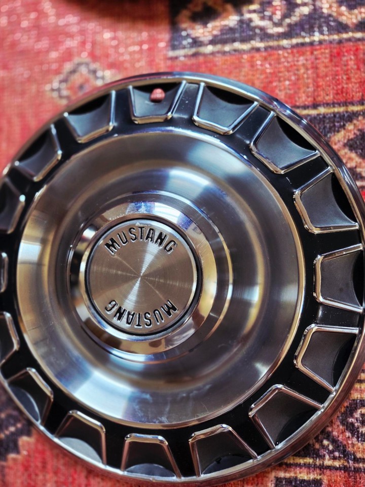 1970 FORD MUSTANG HUBCAPS 14" (4 PC) OEM | EXCELLENT CONDITION | eBay
