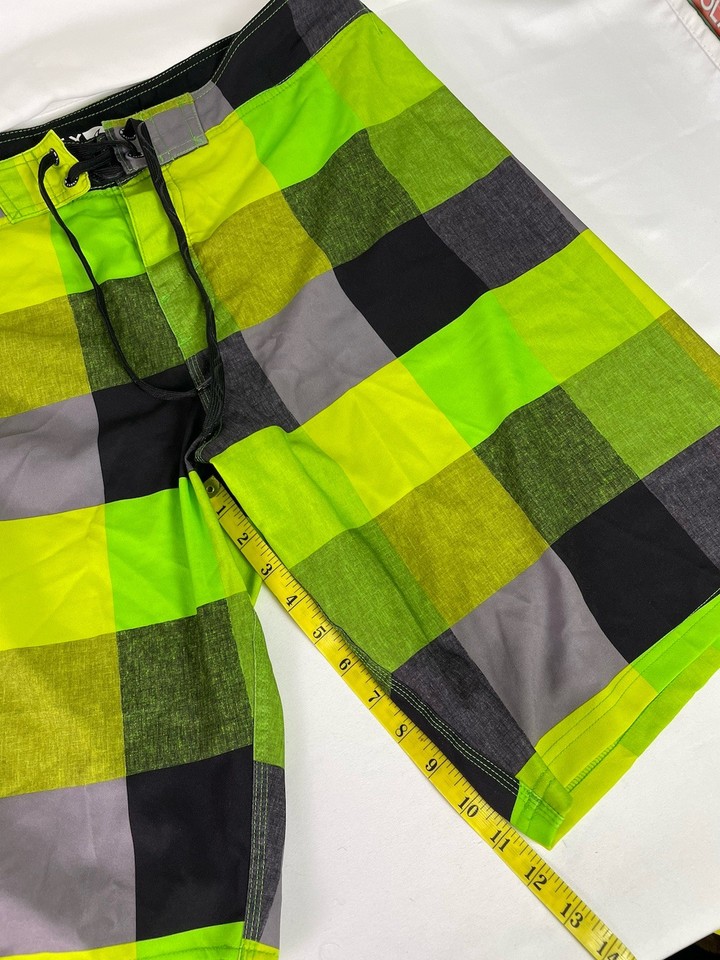 Rusty Phantom Plaid Swim Trunks Bottle Opener Green Color Block Size 38 ...