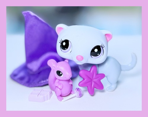 Authentic LPS Littlest Pet Shop #2022 Ferret Weasel Blind Bags Purple ...
