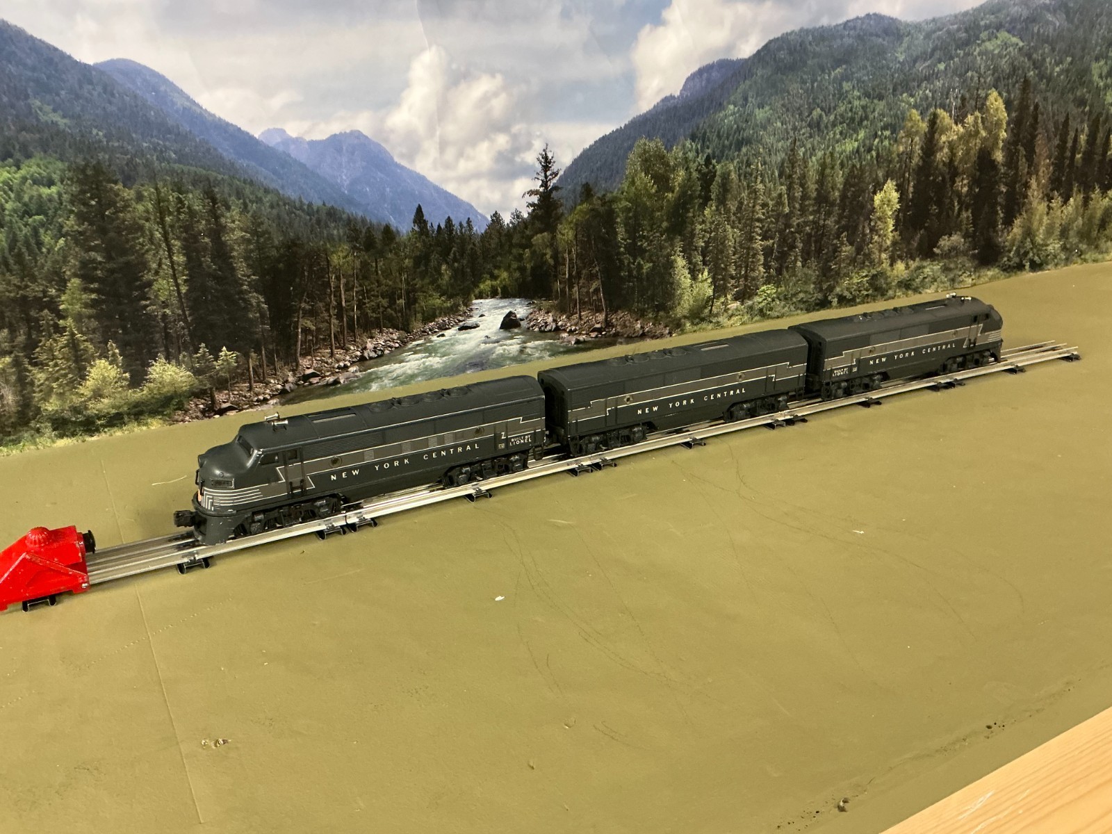 Lionel 2193W New York Central Twin Diesel plus "B" Unit. Built circa ...