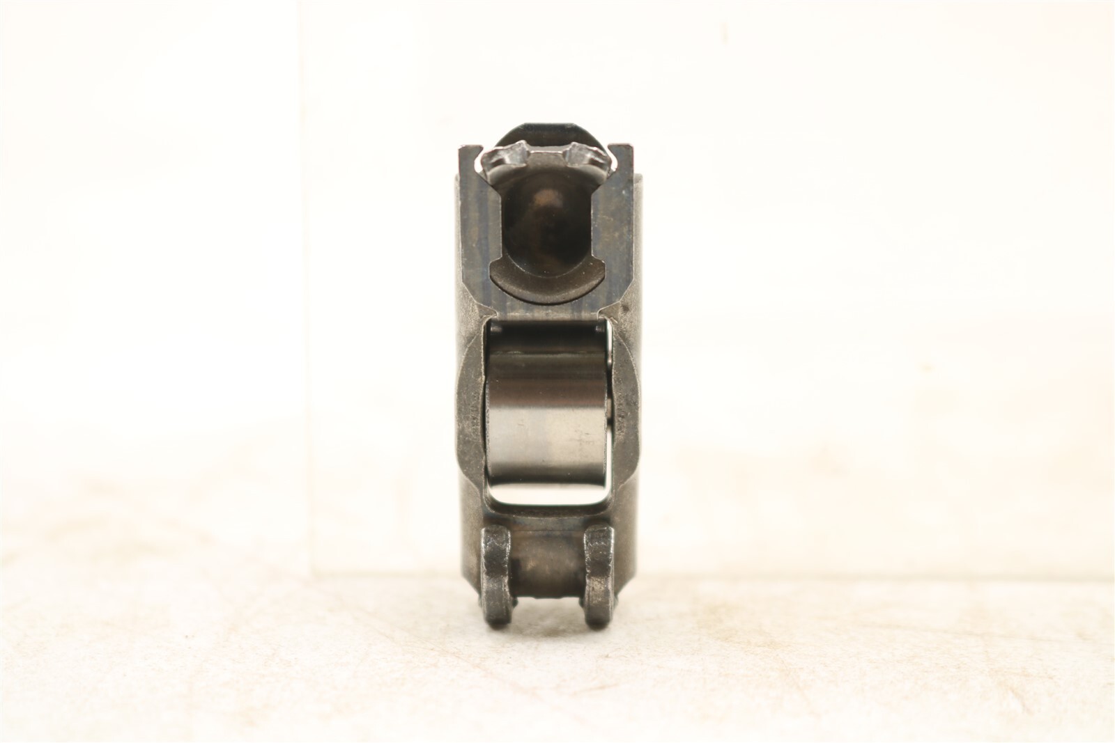 NEW GM Engine Valve Rocker Arm Set of 8 12654646 Colorado Canyon ATS ...