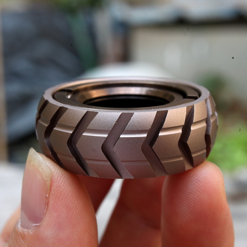 EDC Mechanic Ring Tire Fidget Clicker Magnetic Slider Haptic Toy Stress ...