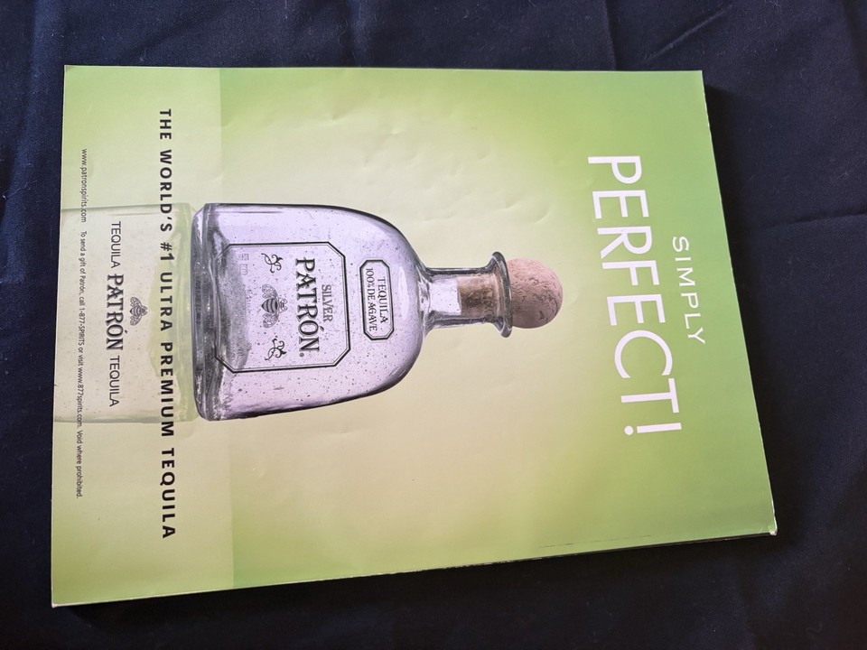 Playboy Nov 2005 Magazine TRIPLE PLATINUM Autographed Signed by Hugh ...