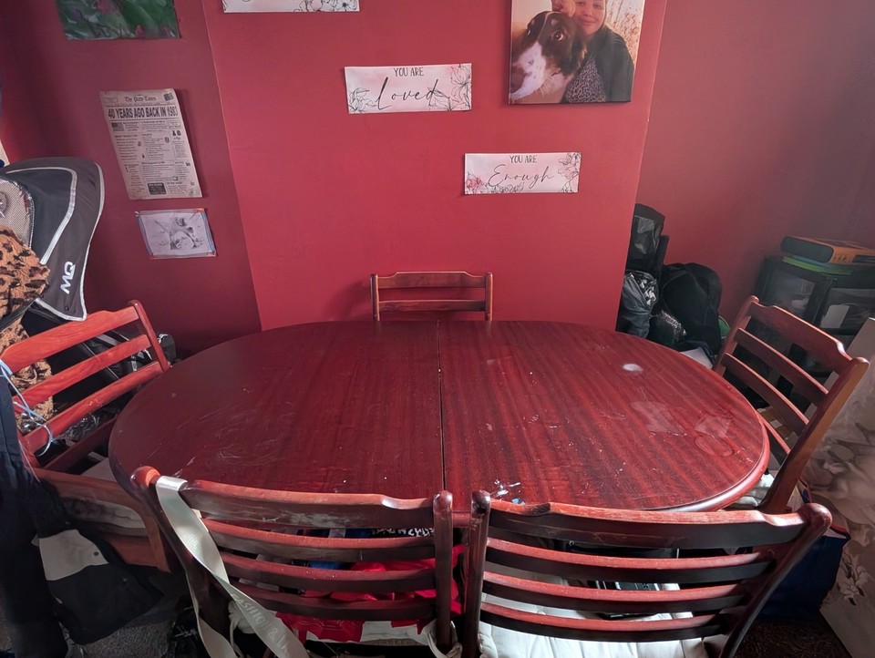 Solid Wood Extendable Dining Set – Oval Table & 6 Matching Chairs | eBay UK