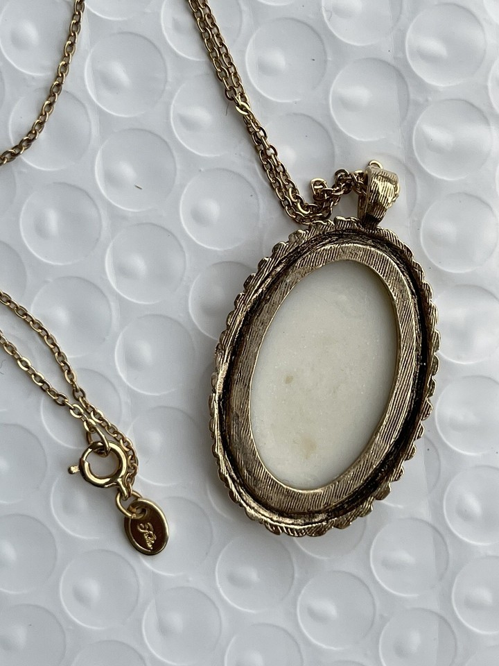 Vintage Fuller porcelain pendant necklace | eBay