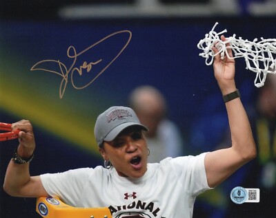 CHAMPS Dawn Staley Autographed Signed NCAA GAMECOCKS 8x10 Photo Beckett ...