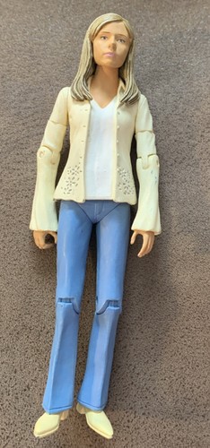 Buffy the Vampire Slayer Chosen Buffy Action Figure 2006 Diamond Select ...