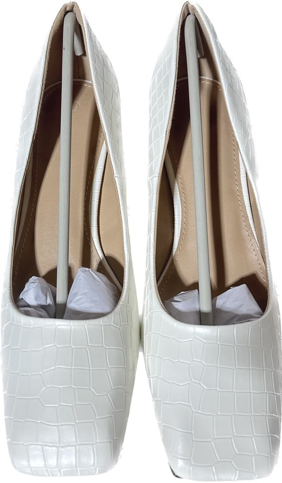 👠 Women's Closed Square Toe Heels - Elevate your style with these chic ...