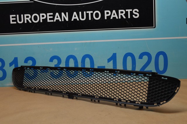 15-17 W156 MERCEDES BENZ GLA250 LOWER CENTER BUMPER GRILL GRILLE ...