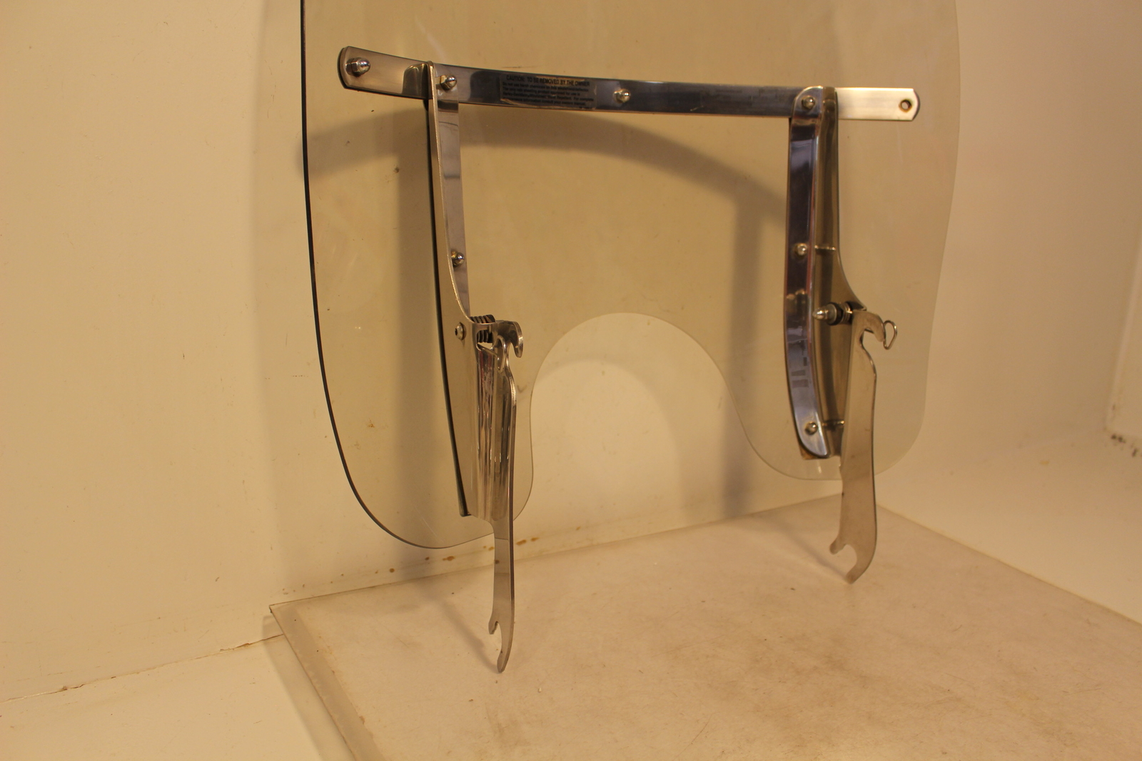 Harley-Davidson Softail Fatboy Quick Release Windshield Brackets ...