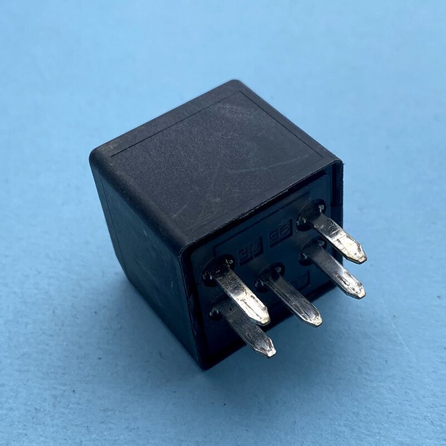 GM 12193602 3062 Tyco Siemens Automotive Relay 5 Pins for sale online ...