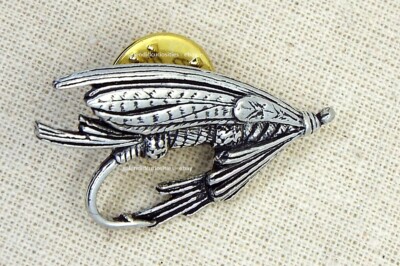 FLY HOOK, fishing fisherman Pin Badge (Silver Pewter Brooch in a burlap ...