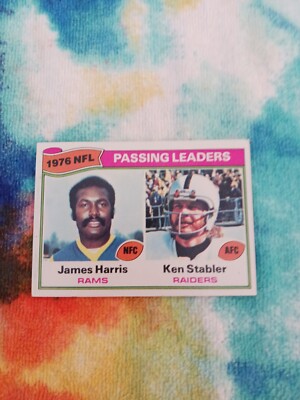 1977 Topps Football #1 Ken Stabler 1976 NFL Passing Leaders RAIDERS NFL ...