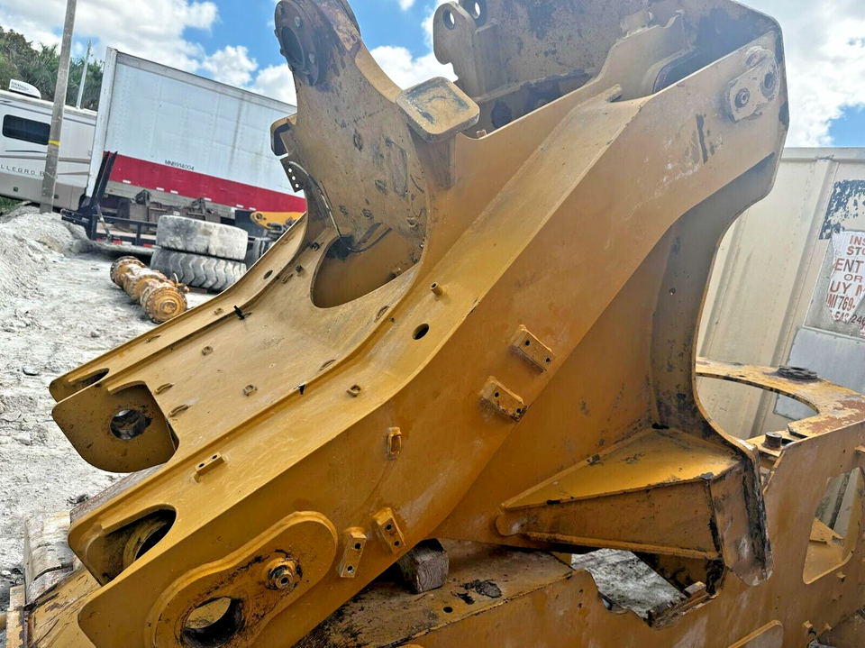 3497951 CATERPILLAR FRONT LOADER FRAME 349-7951 / 938K WHEEL LOADER | eBay