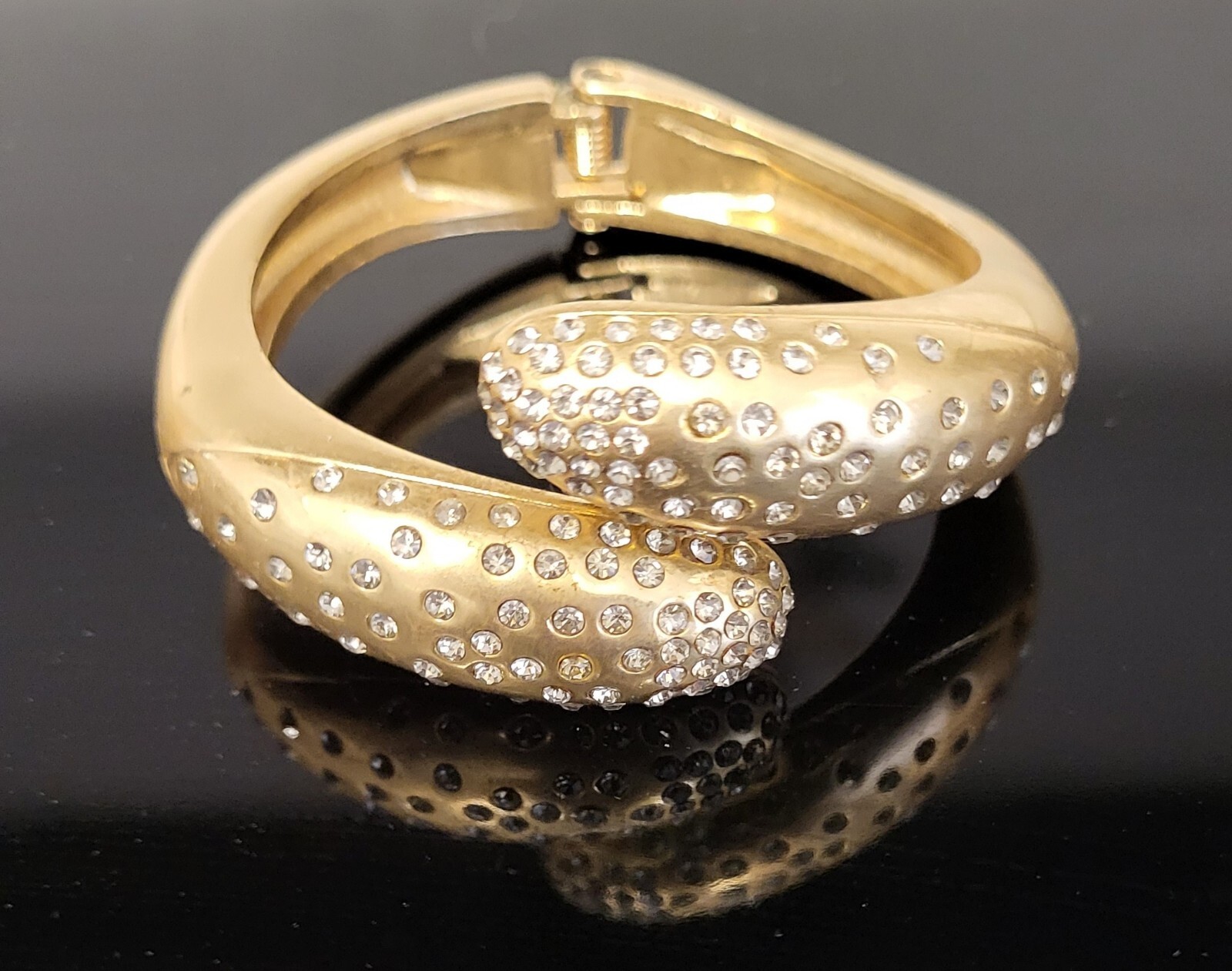 Inlaid Pave Brushed Gold Tone Hinged Bracelet - Gem