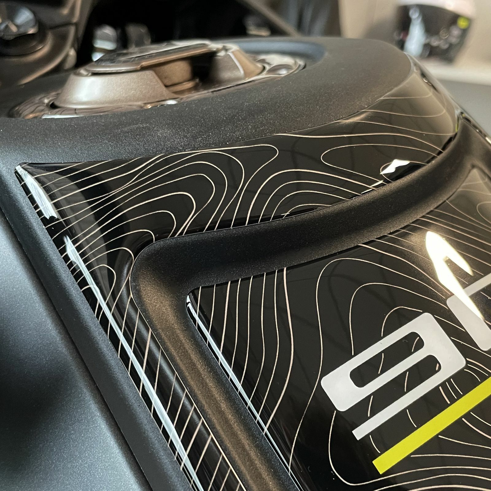 Resin Coated 3D Tank Pad Compatible with Husqvarna Norden 901 2022 ...