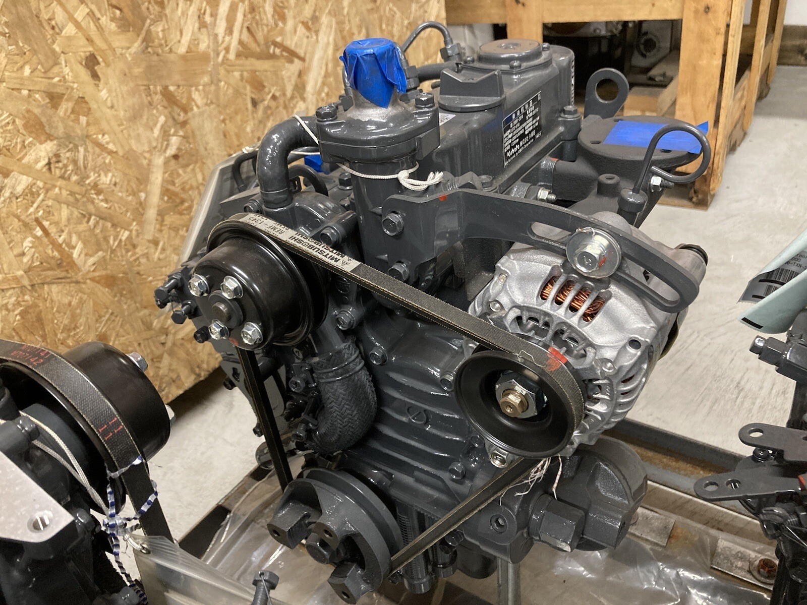 New Kubota D722-EF03 Complete Diesel Engine, 13.2kw @ 3200rpm, 17.7hp ...