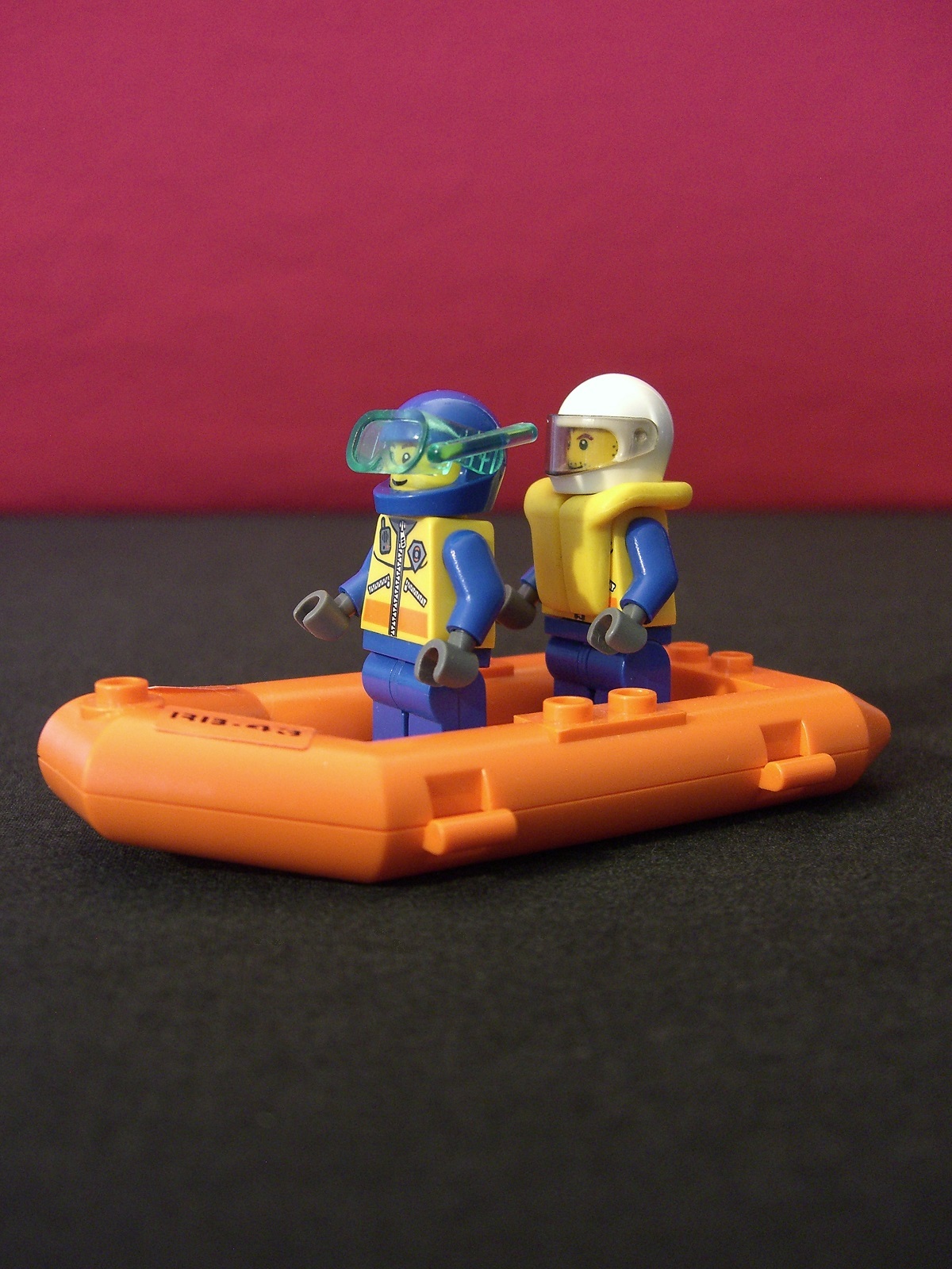 Lego Rescue Boat with 2 Divers / Whitewater River Rafting | eBay