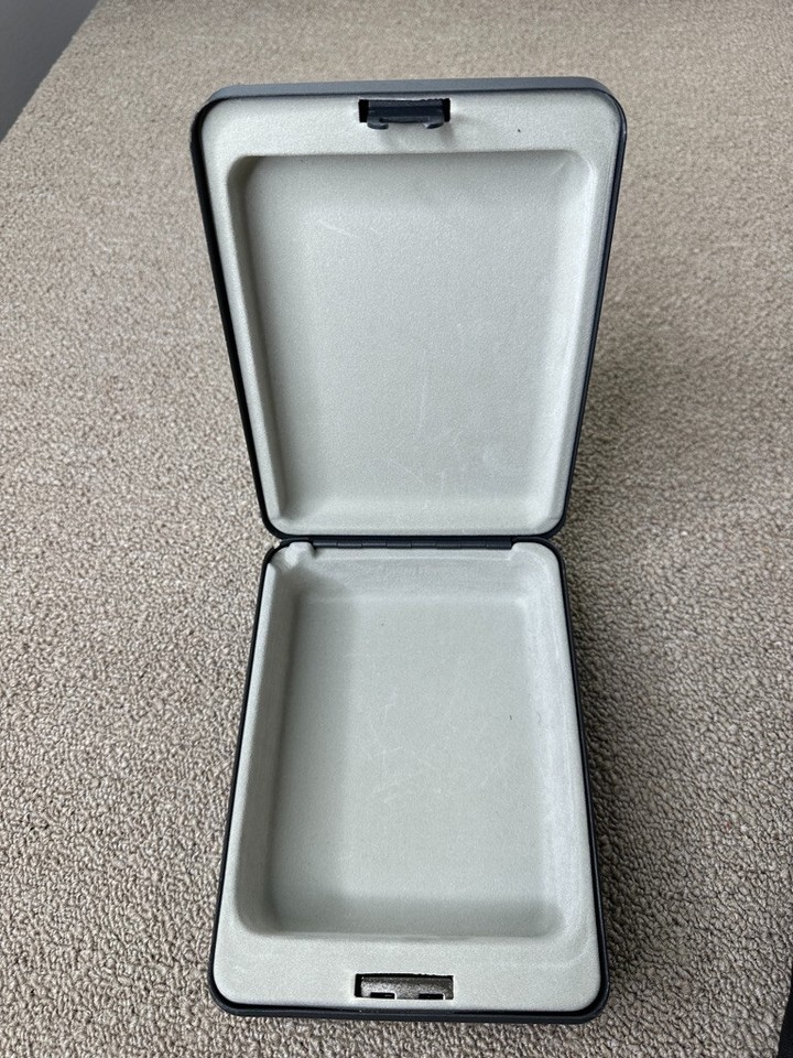 Sentry Safe Lock Box Small Travel Combination Metal 8"x6" Portable Safe | eBay