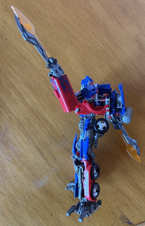 Transformers Studio Series Optimus Prime complete SS-32 15th ...