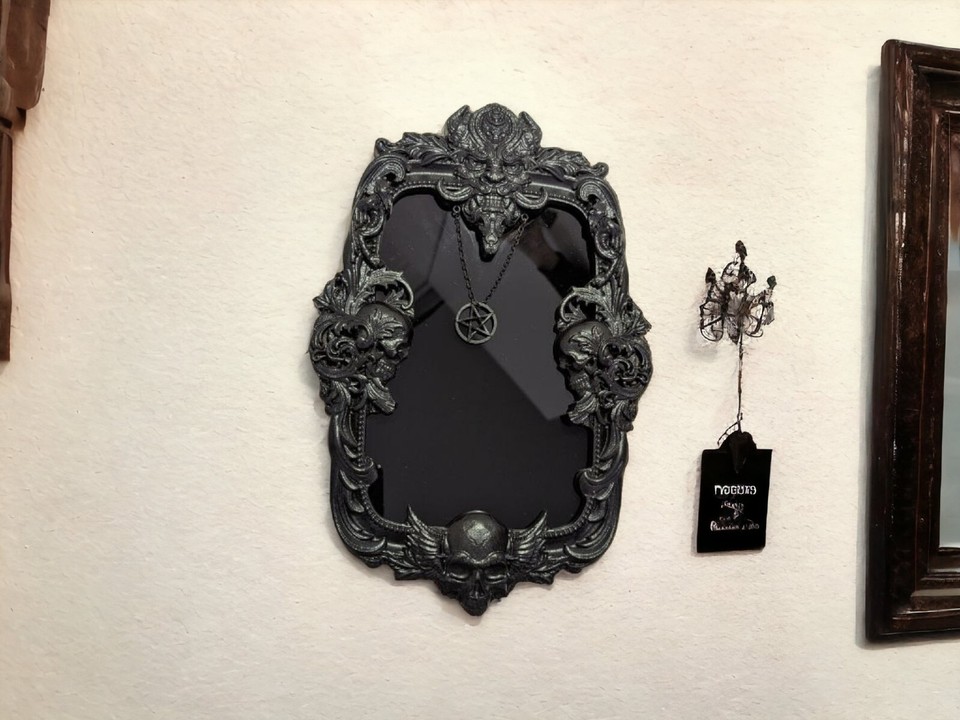 Black Scrying mirror Wooden wall obsidian mirror with demon skull ...