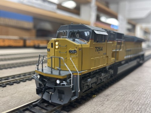 Athearn ATHG27266 HO Scale G2 SD90MAC Norfolk Southern (NS) 7264 ...