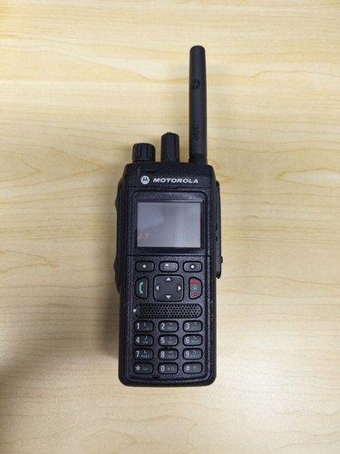Motorola MTP3250 PTB712HE 806-870MHz Tetra Raio Walkie Talkies Two Way ...