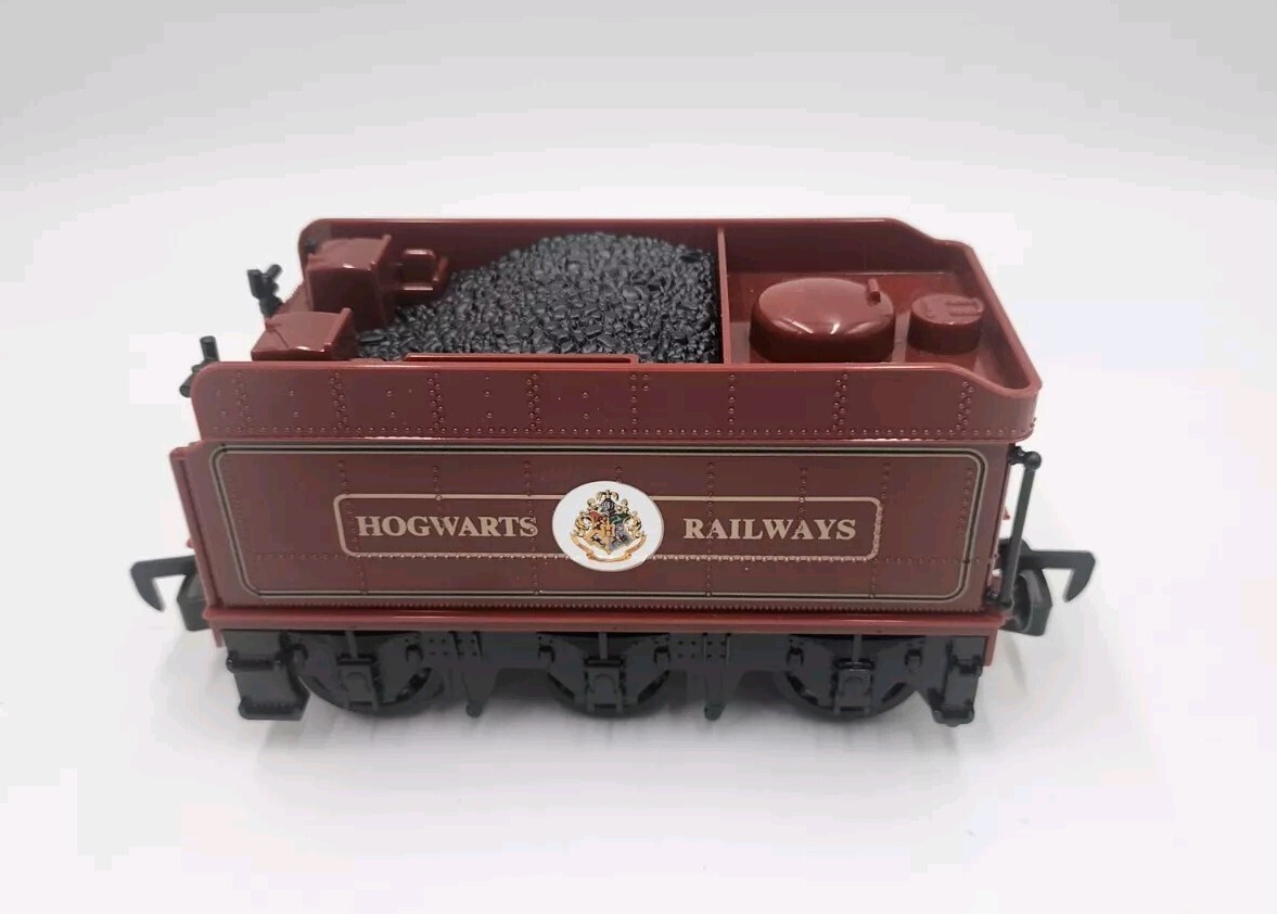 New Lionel Harry Potter Hogwarts Express G. Coal Tender 712075 Free ...