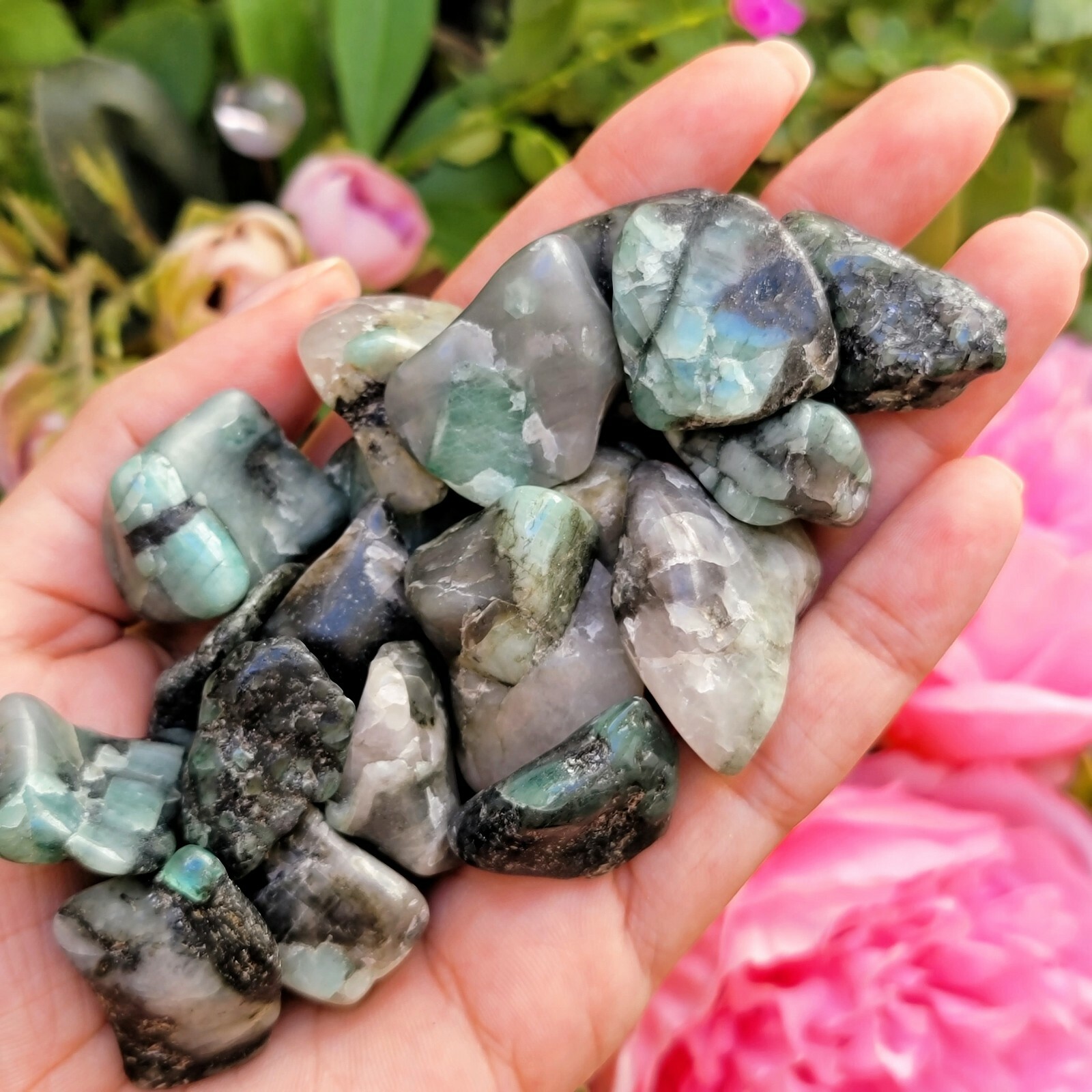 Genuine Natural Emerald Tumbled Stone Polished Gemstones Green Healing ...