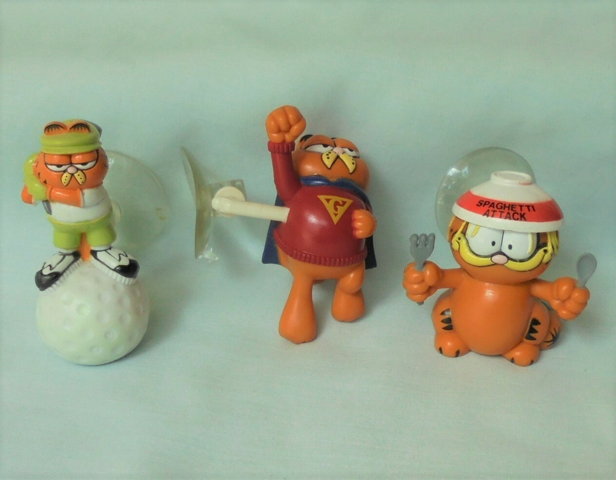 Garfield The Cat Car Stick On Window Suction Cup Vinyl Pvc Figurine ...