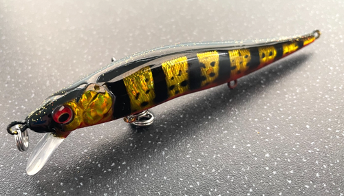 Oneten Lure Kinkuro Perch Red Belly 14g 110mm Tay Salmon Bass Tay ...